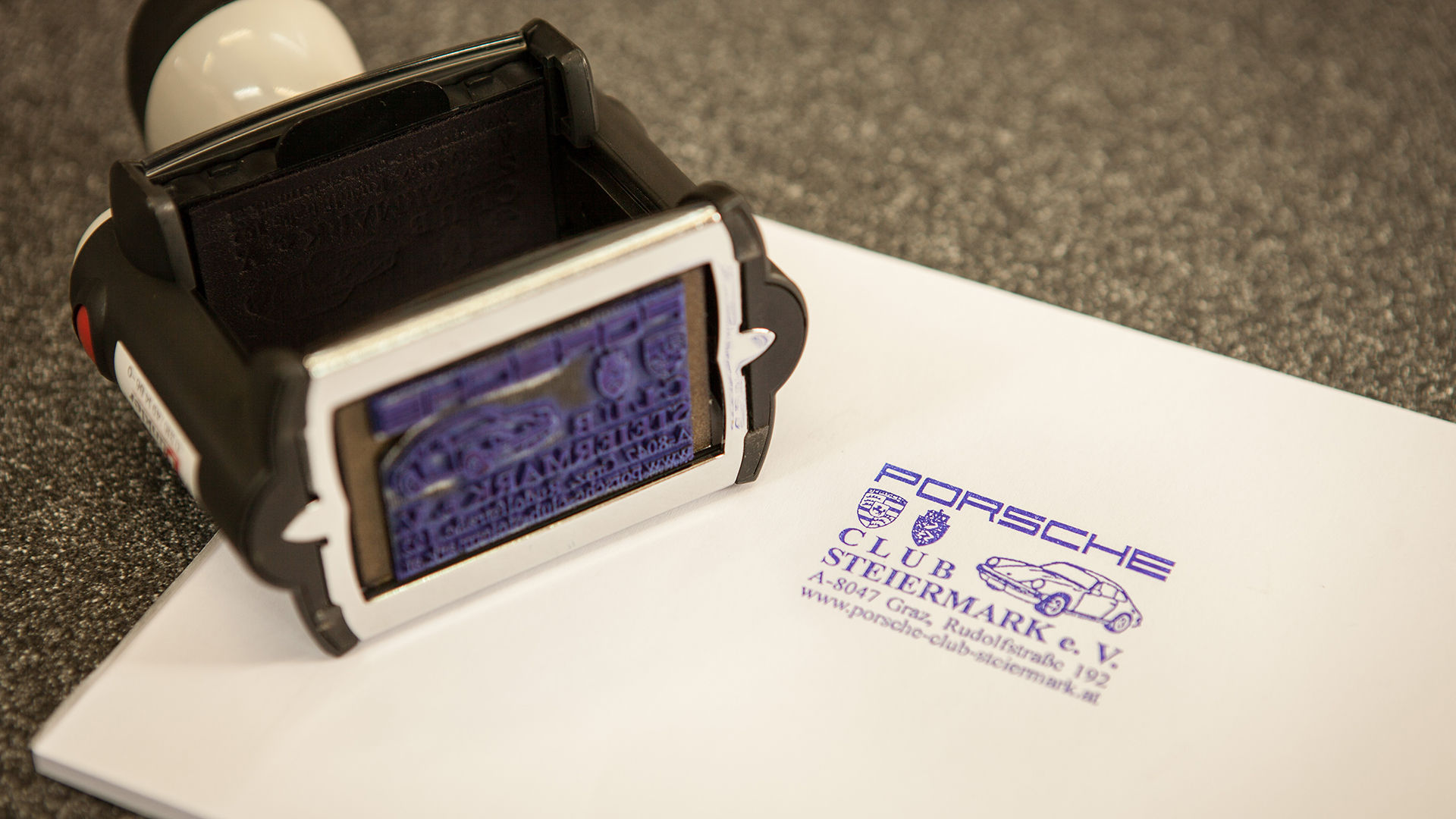 Firmenstempel | Dunkler